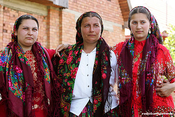 EL FUTURO DE LOS GITANOS - Noticias de Barrigaverde