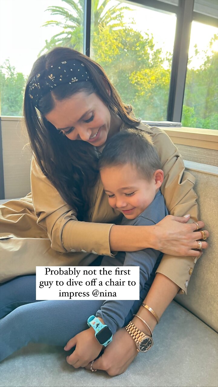 Nina Dobrev visita Claire Holt y sus hijos, 2022 - @MermaidsH2O